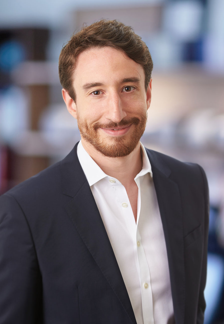 Issam Abedin | Team | Warburg Pincus