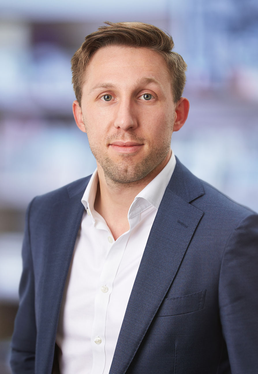 Maximilian Buttinger | Team | Warburg Pincus