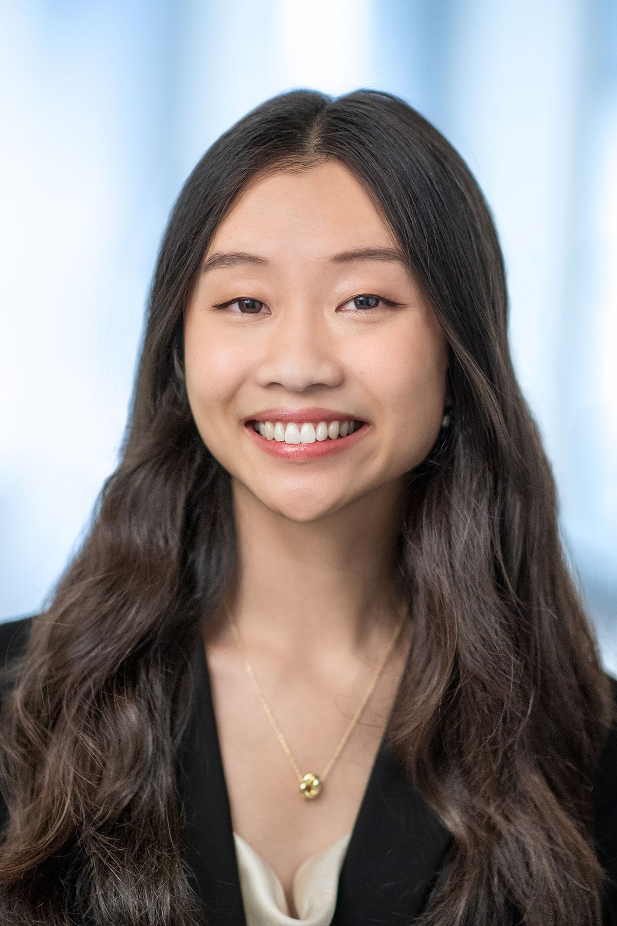 Annie Chen | Team | Warburg Pincus