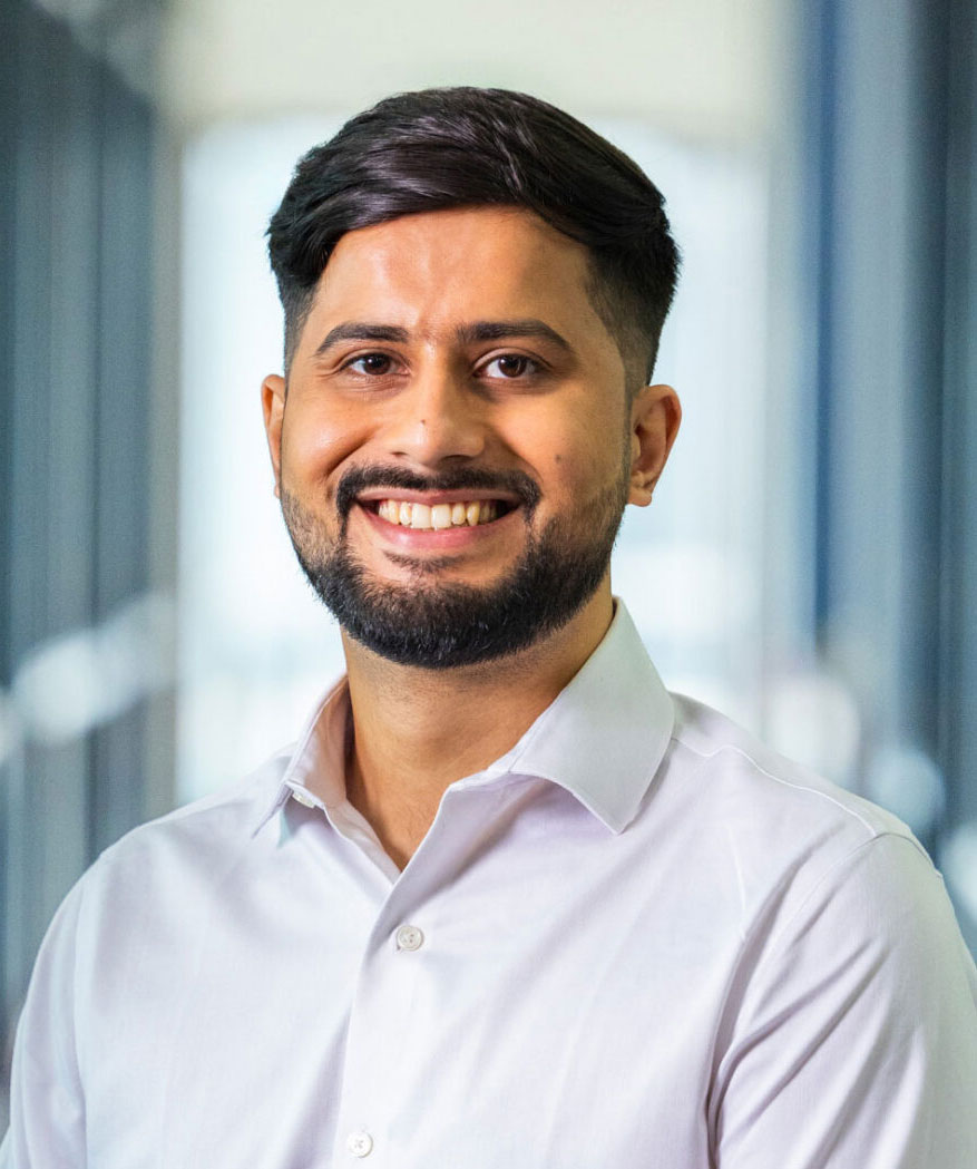 Deepak Kinra | Team | Warburg Pincus