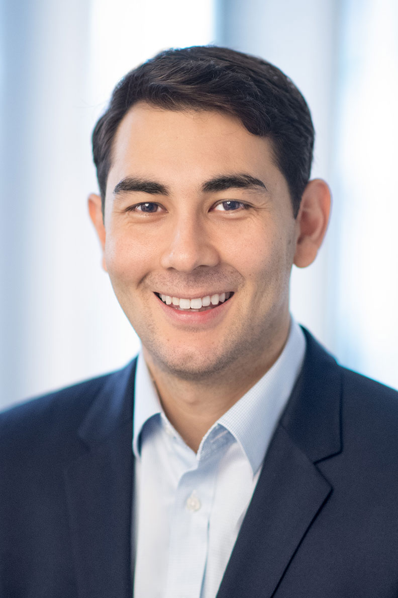 Robert Lusardi | Team | Warburg Pincus